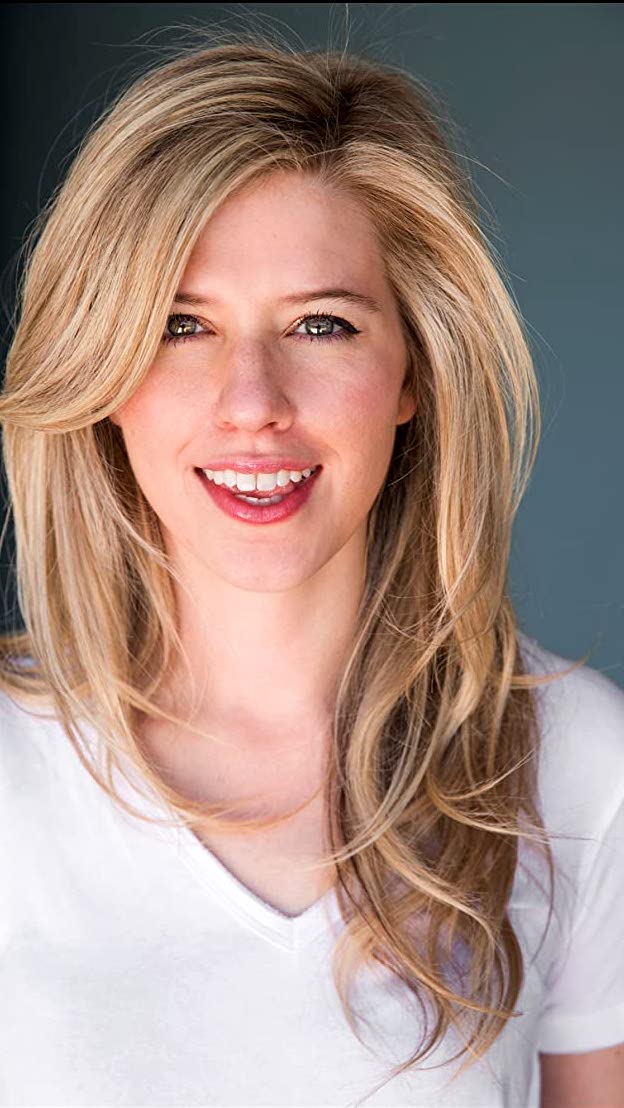 “A Story About Female Friendship” Ashley Skidmore Gets “Younger”