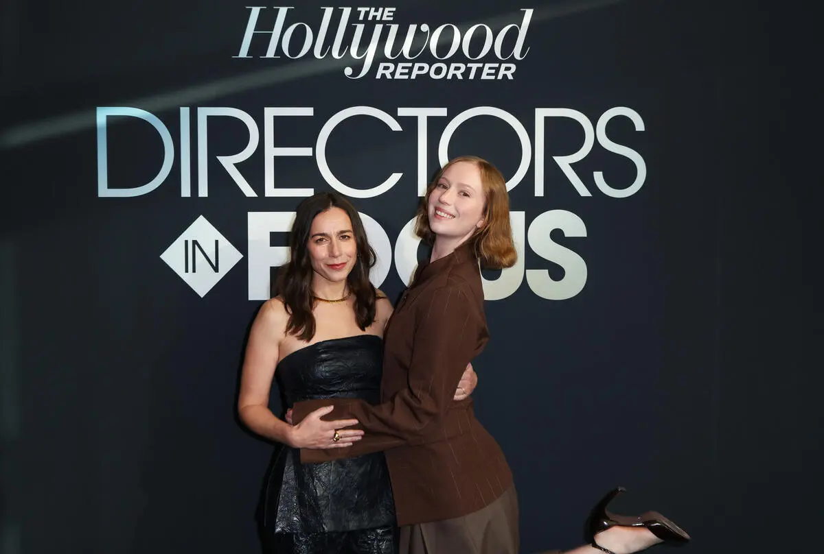 HBO’s Hacks: Showrunner Lucia Aniello & Actor Hannah Einbinder — Behind ...